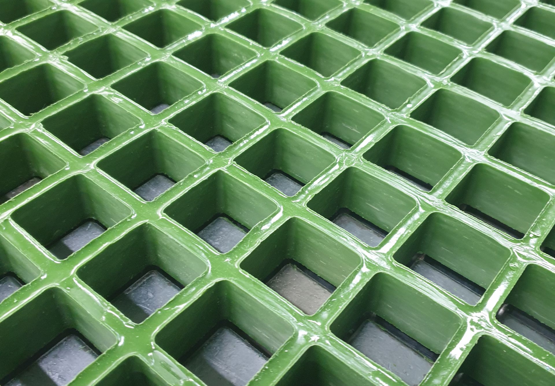 Grpgratings available from stock